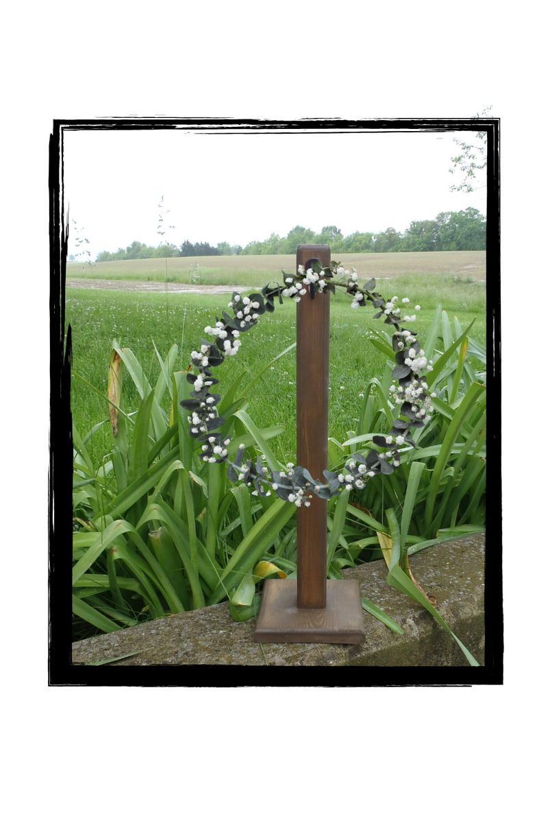 Wreath Stand for Tabletop Centerpiece Wreath Holder– Heartfelt Giver